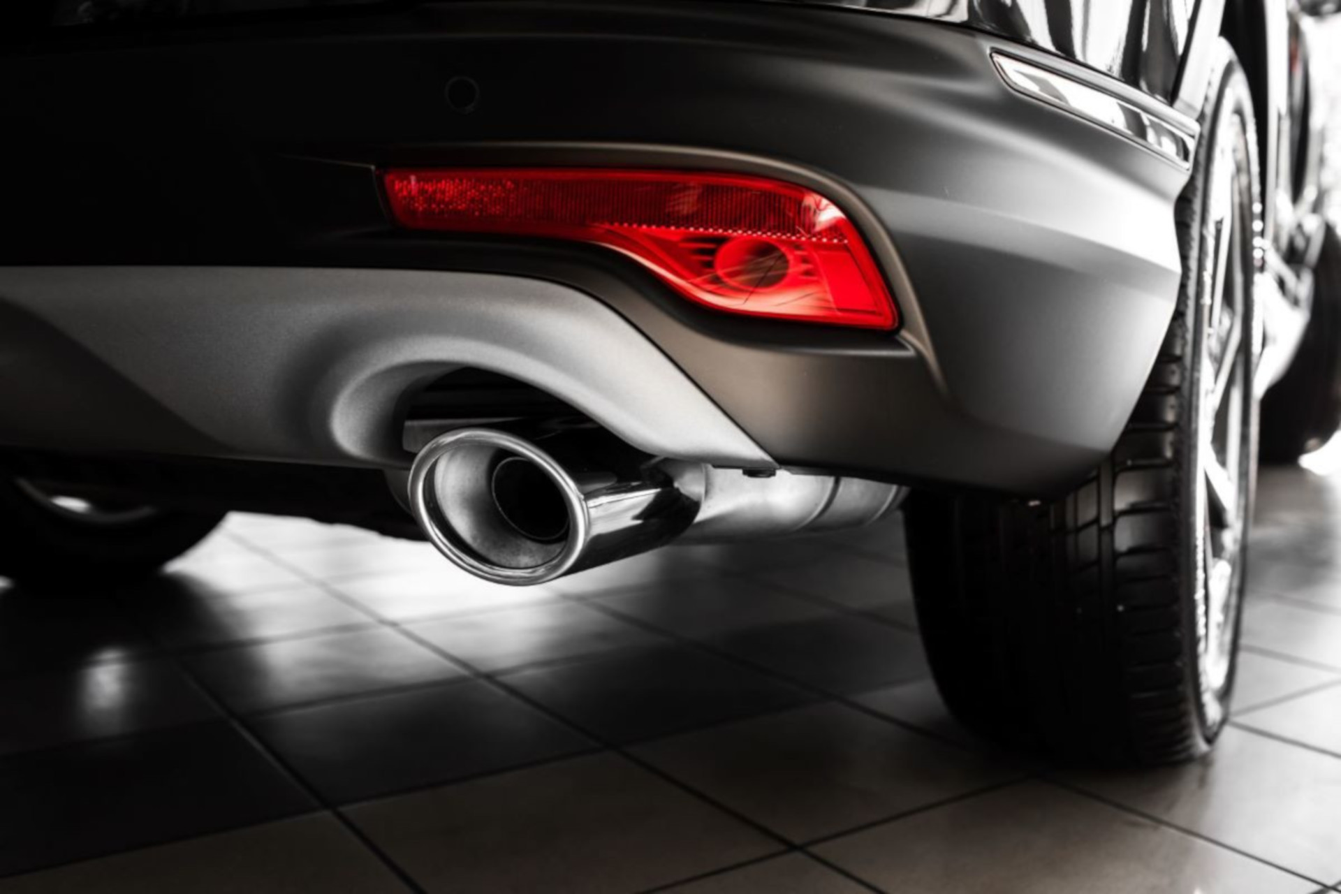 Our Top Two Muffler Tips | Advance Auto Repair